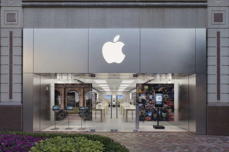 Apple Store Expands in Reston Town Center | Reston Now
